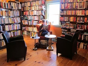 A library looking for a reading room / meeting place - Church for Vancouver